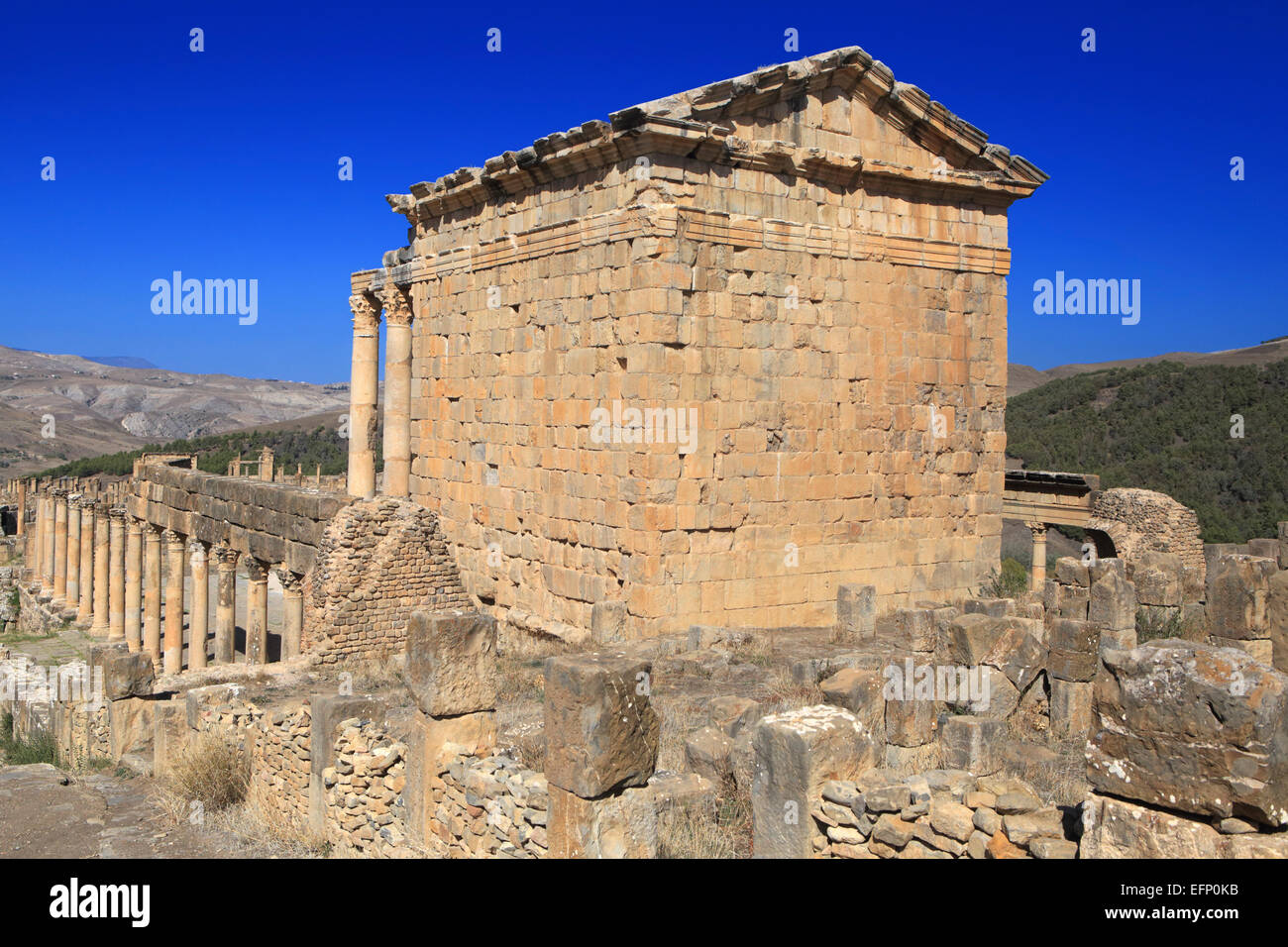 Algeria temple hi-res stock photography and images - Alamy