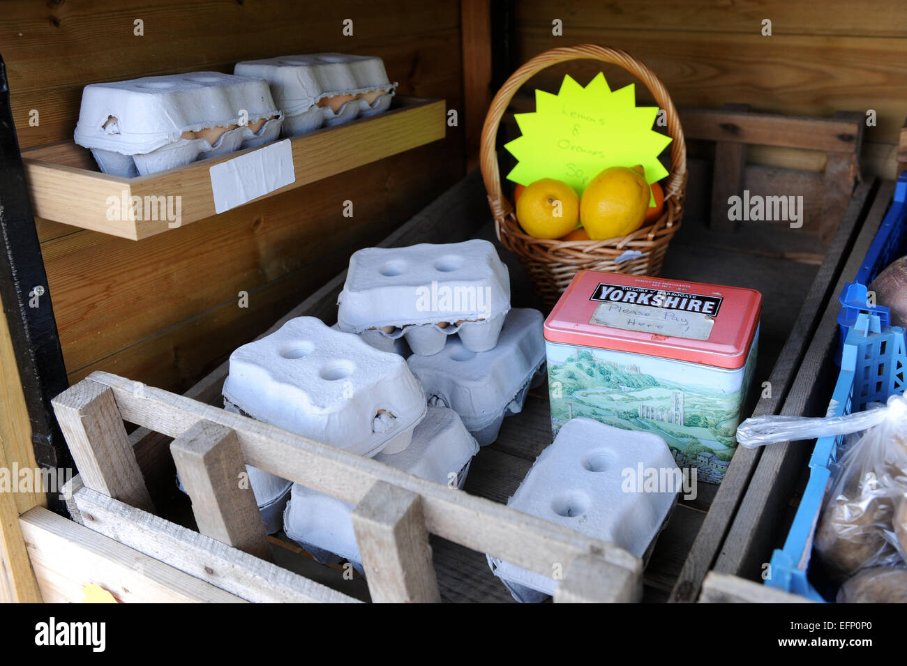 Honesty box roadside hi-res stock photography and images - Alamy