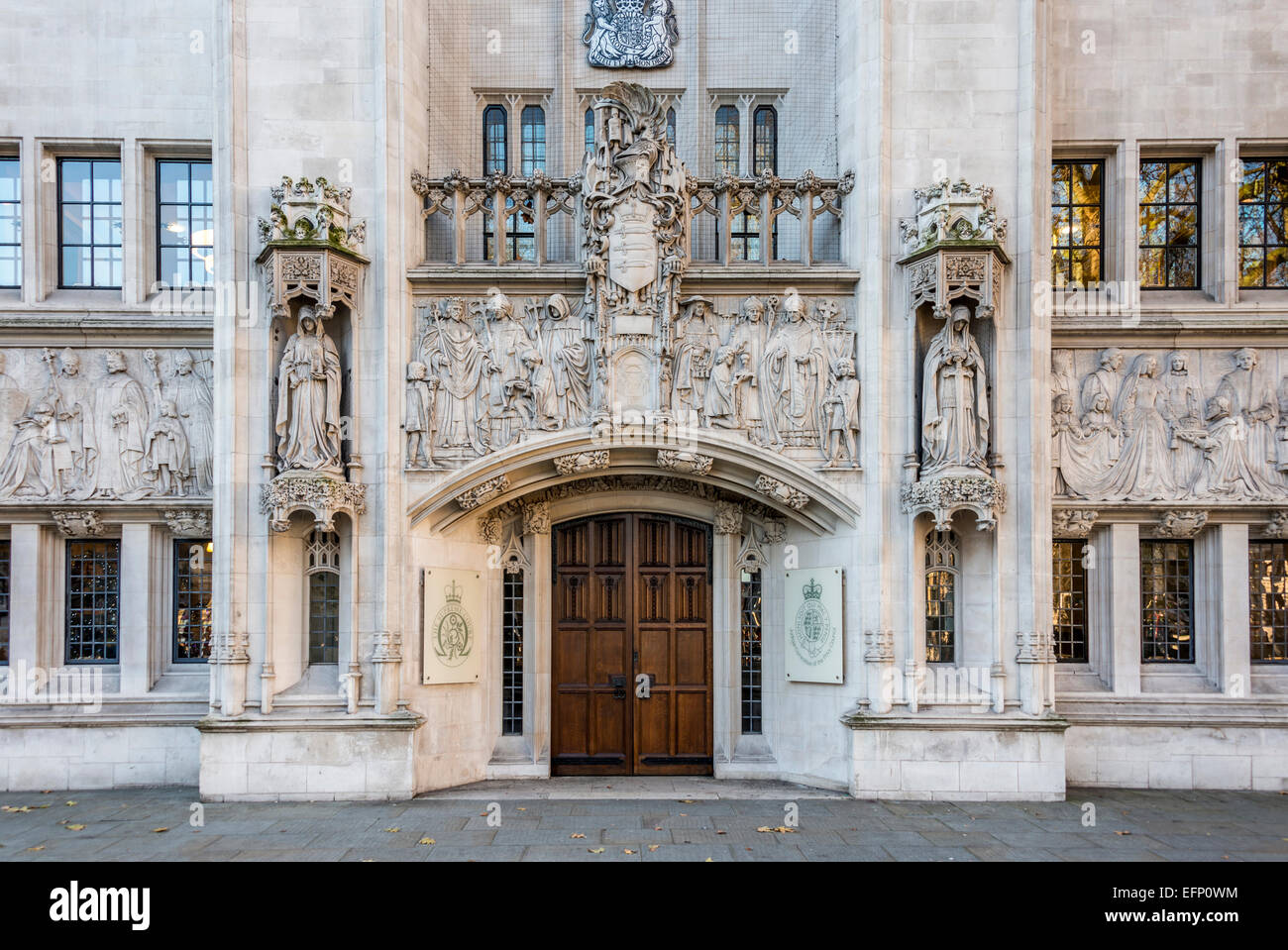 Privy council hi-res stock photography and images - Alamy