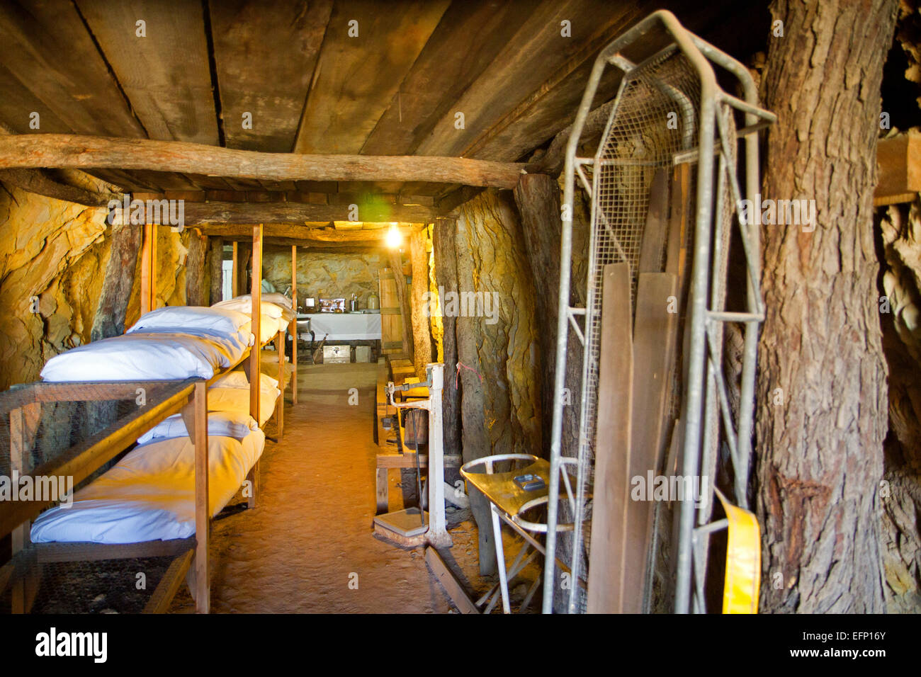 Ward in Mount Isa's underground hospital Stock Photo - Alamy