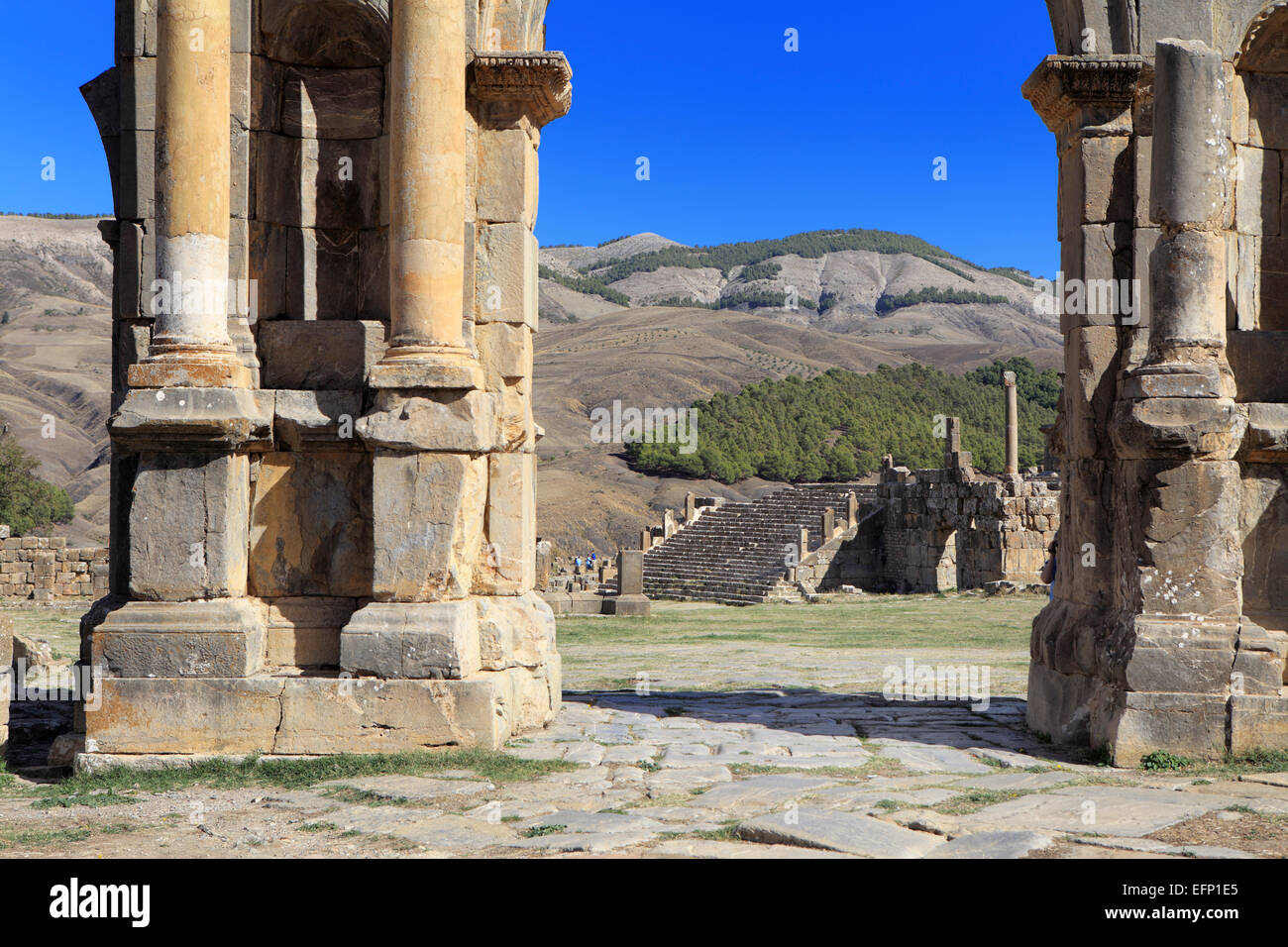 Arch caracalla roman ruins djemila hi-res stock photography and images ...