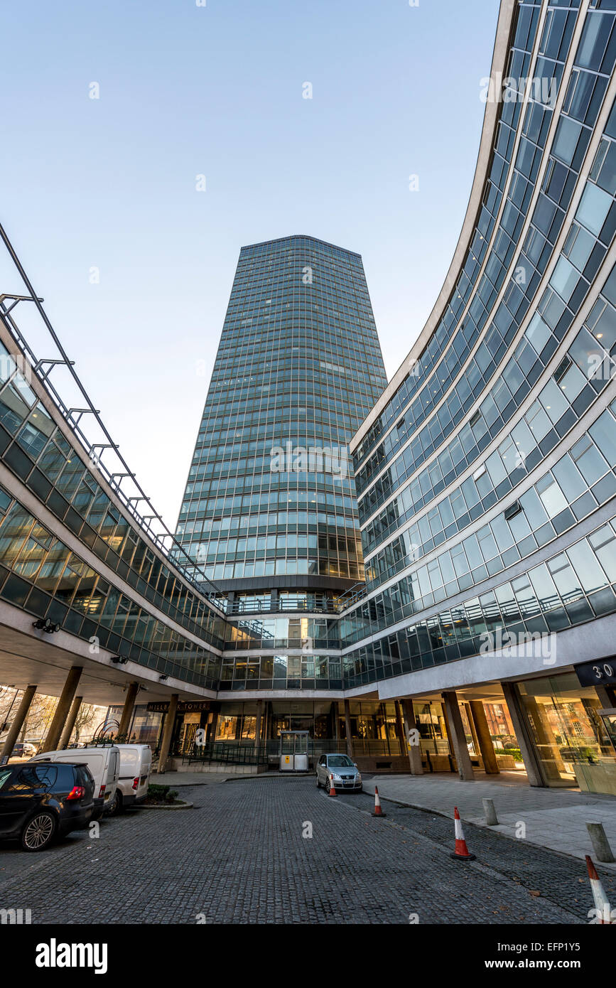 The millbank tower hi-res stock photography and images - Alamy