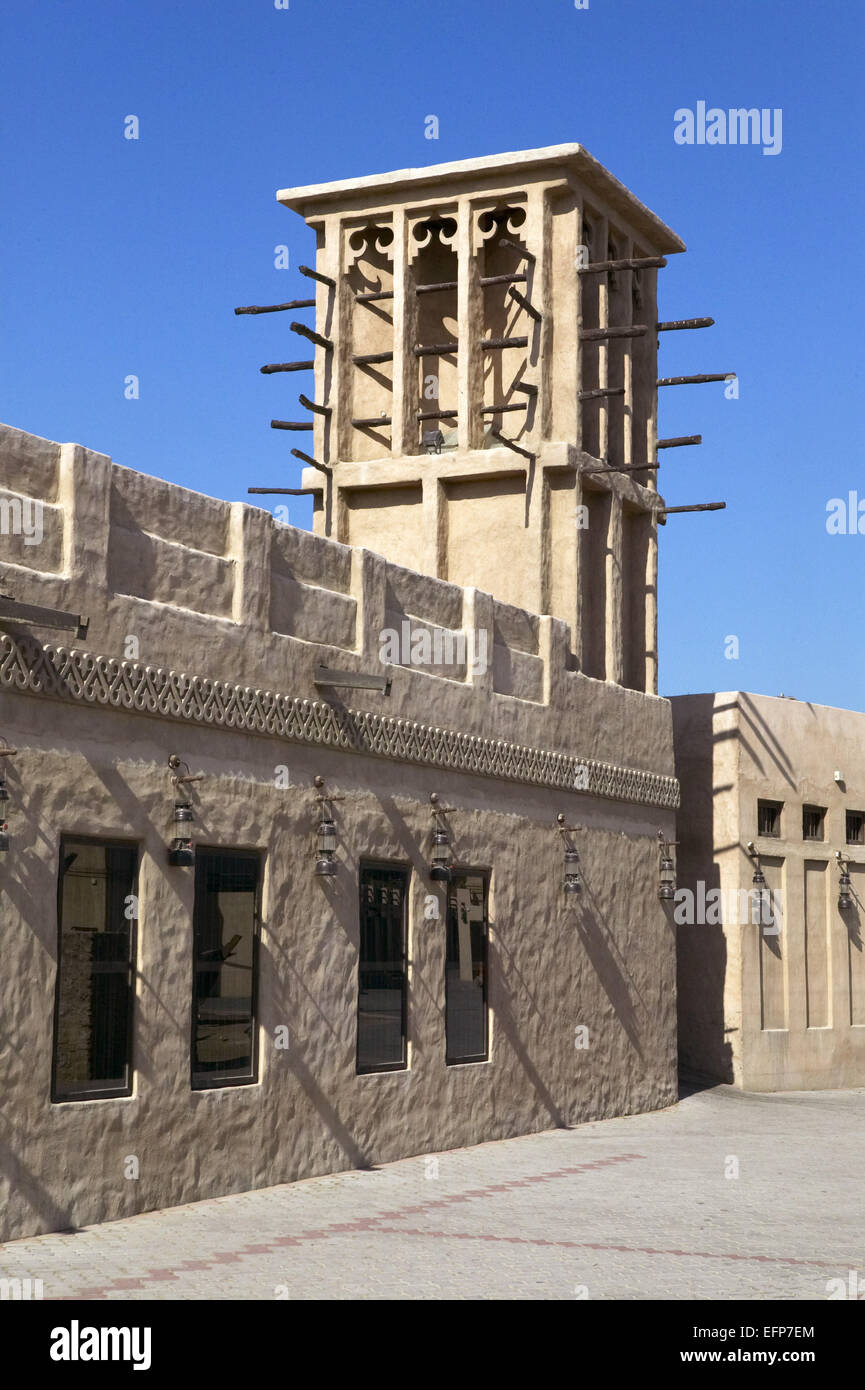 Dubai shindagha heritage village hi-res stock photography and images ...