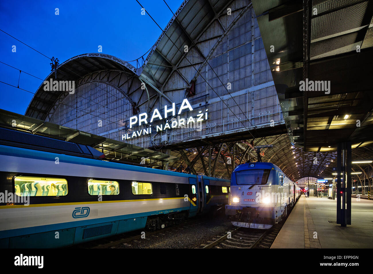 Prague main railway station Stock Photo - Alamy
