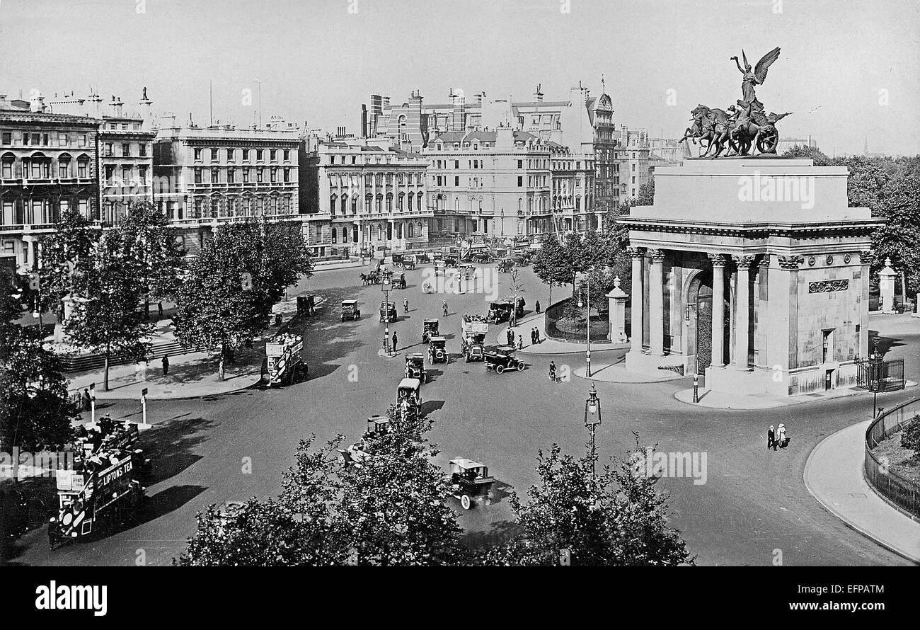Hyde park corner roundabout hi-res stock photography and images - Alamy