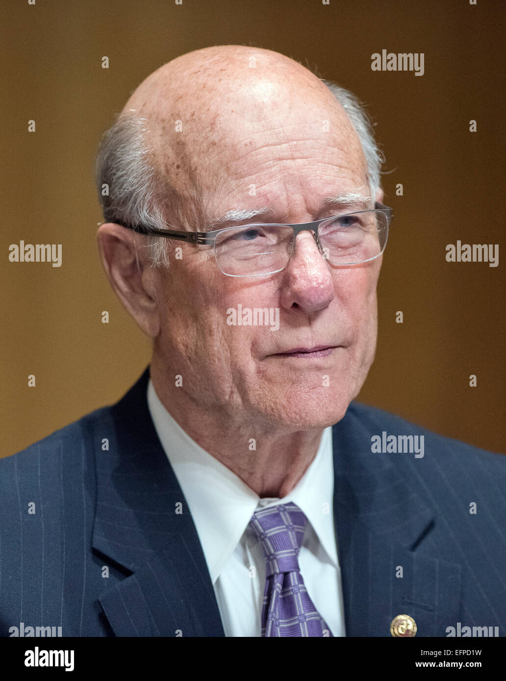 United States Senator Pat Roberts (Republican of Kansas) listens as ...