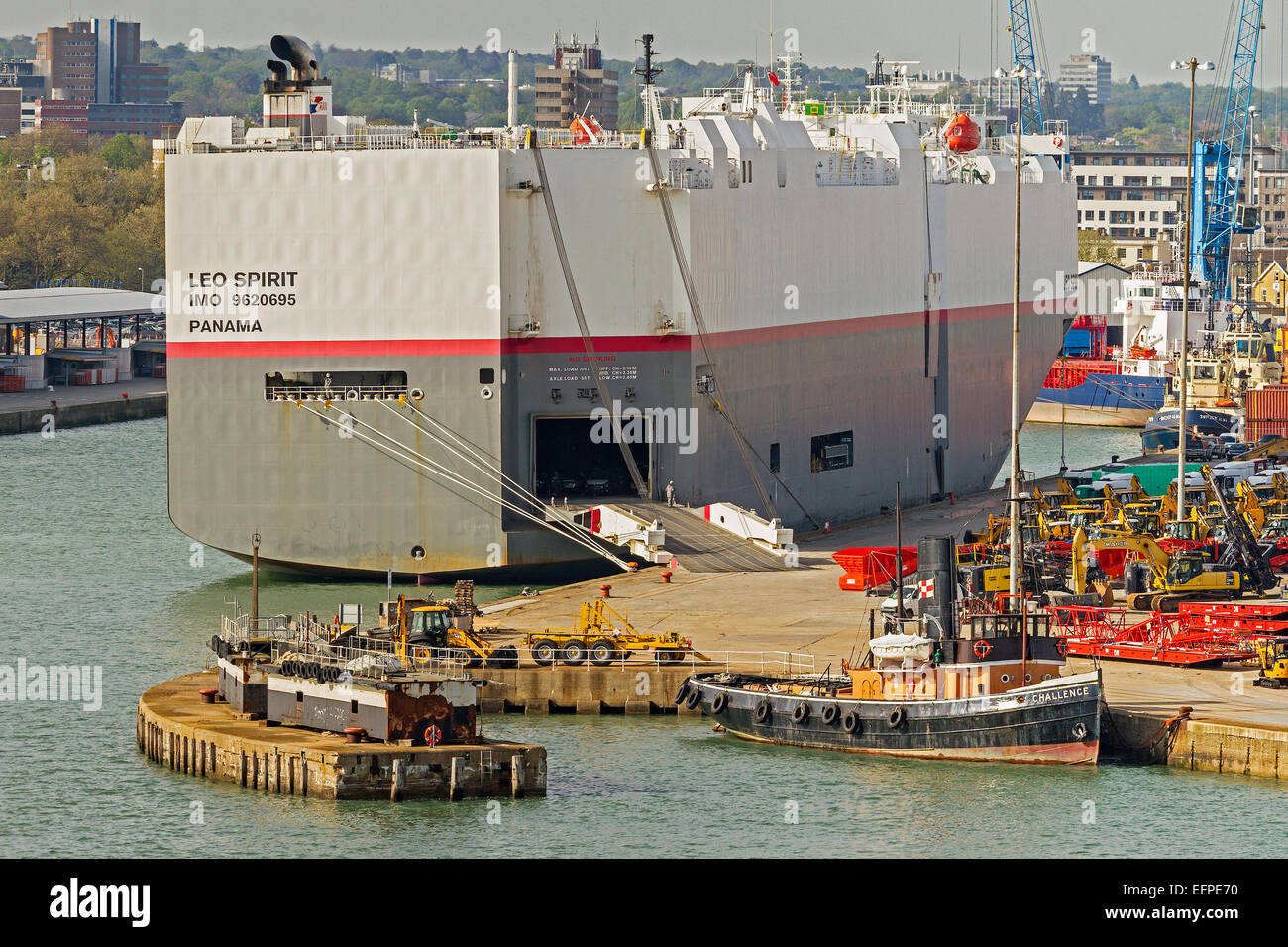 Leo Spirit Loading Vehicles Southampton UK Stock Photo - Alamy