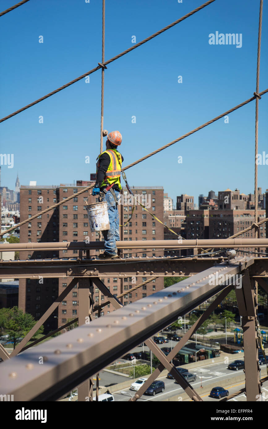 Cables and beams hi-res stock photography and images - Alamy
