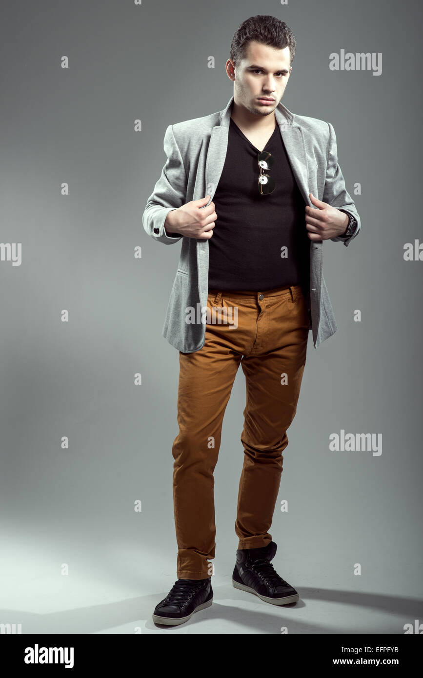 Young models fashion hi-res stock photography and images - Alamy