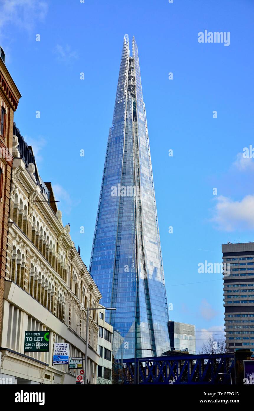 Southwark skyscraper hi-res stock photography and images - Alamy