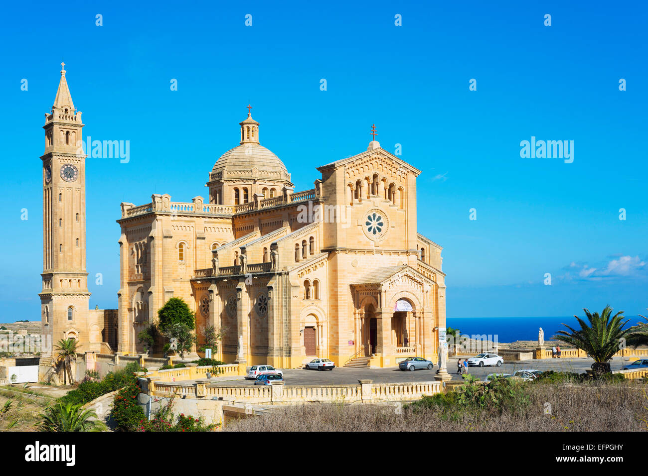 Malta churches hi-res stock photography and images - Alamy