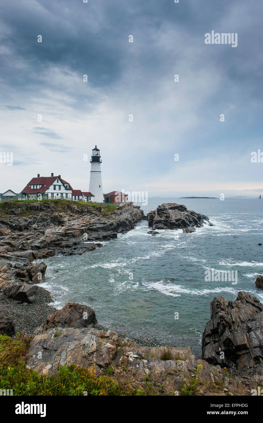Portland head light historic lighthouse hi-res stock photography and ...