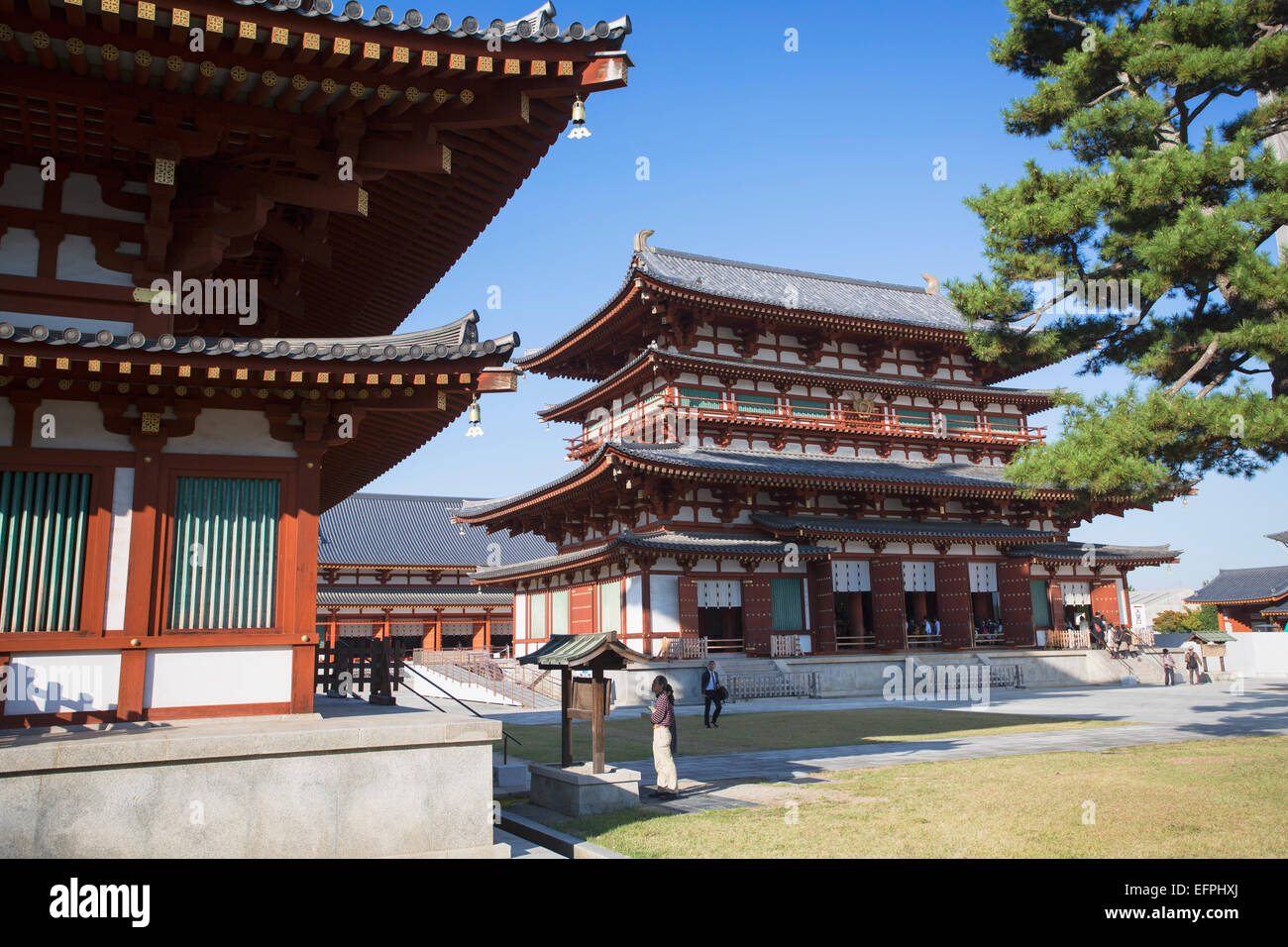 Main Hall at Yakushiji Temple, UNESCO World Heritage Site, Nara, Kansai ...