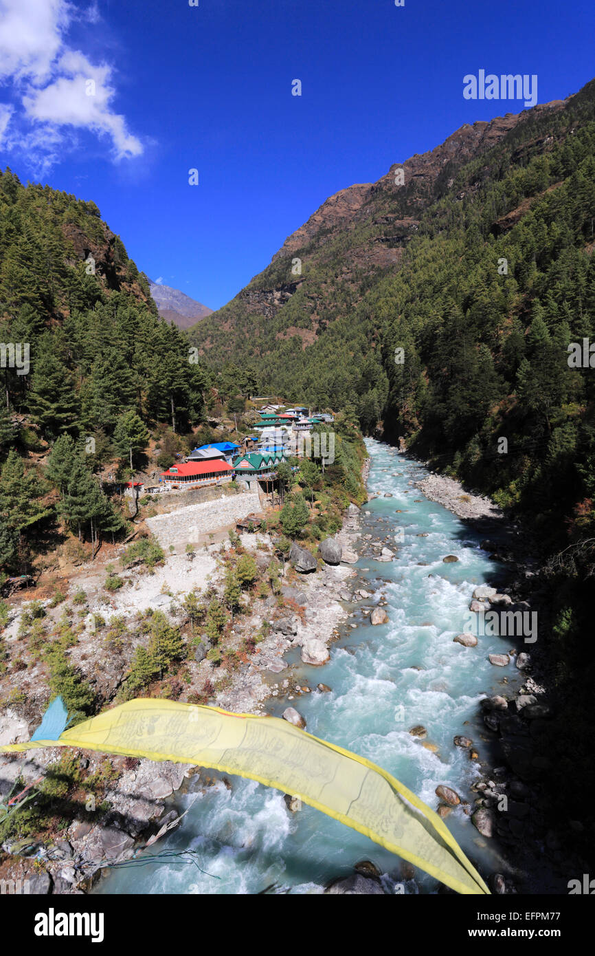 The Dudh Koshi river valley at Jarsale village on the Everest base camp ...
