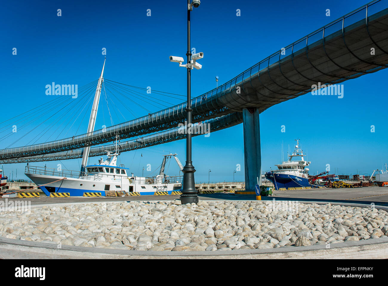Abruzzi Pescara Abruzzo Bridge of the sea Stock Photo - Alamy