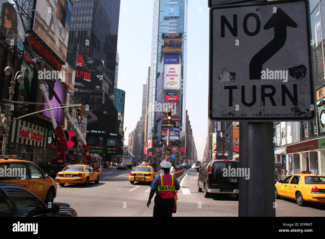 Traffic cop in Times Square, New York, USA Stock Photo - Alamy