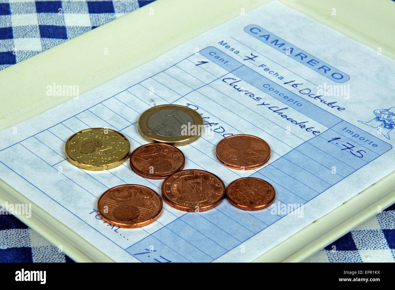 Receipt tray hi-res stock photography and images - Alamy