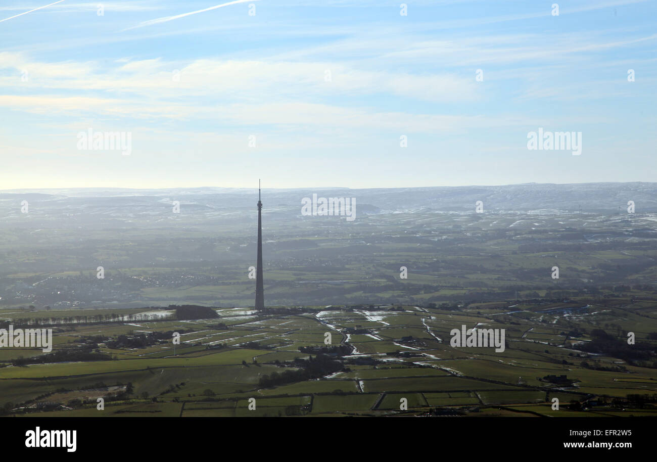 aerial view of Emley Moor TV mast transmitter, Yorkshire, UK Stock ...