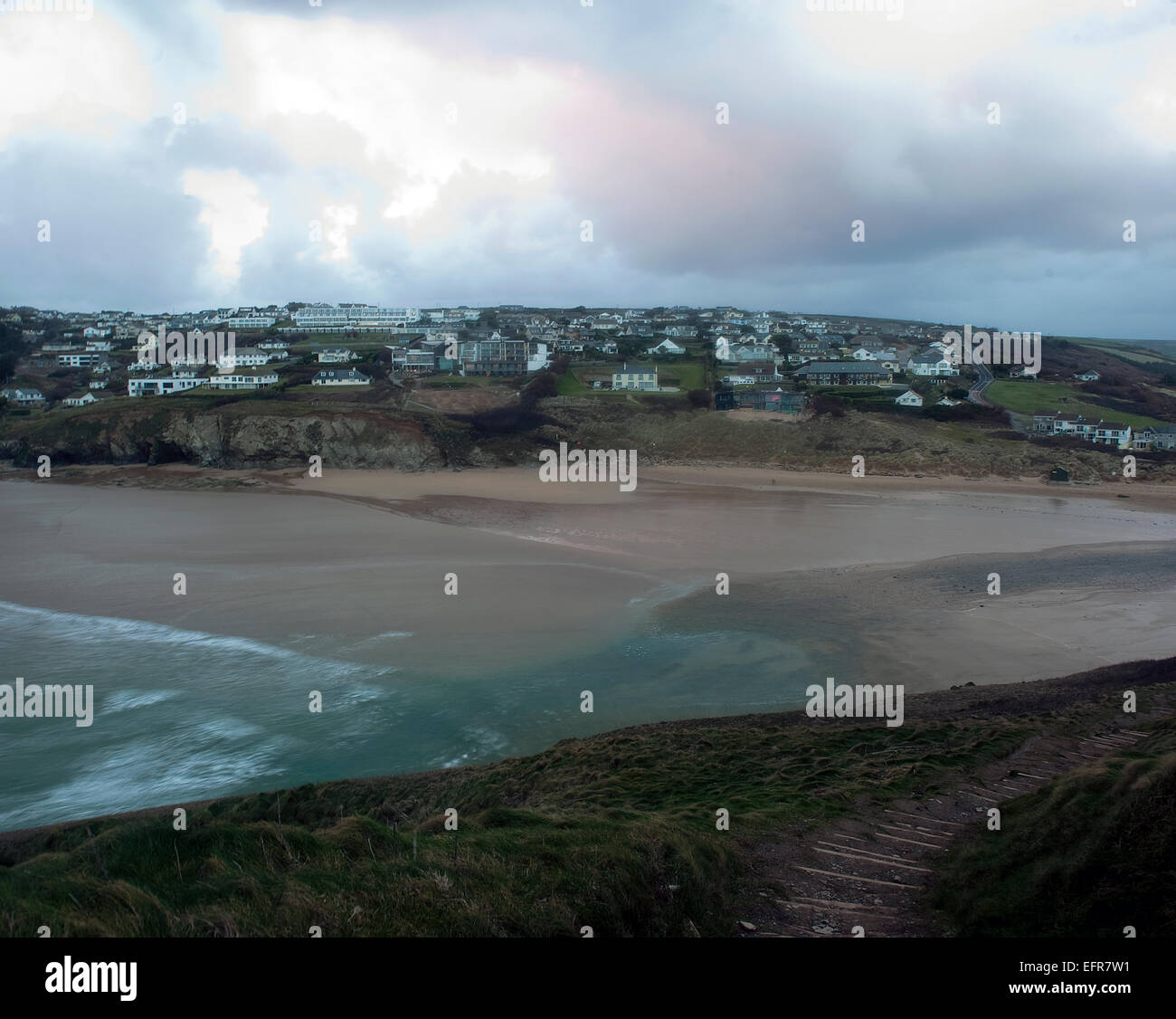 Mawgan porth village hi-res stock photography and images - Alamy