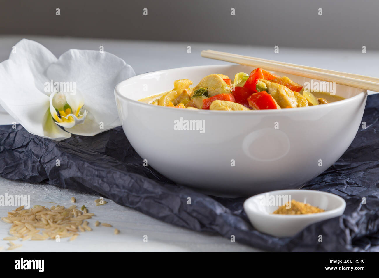 Thai Curry in a bowl on wood Stock Photo - Alamy