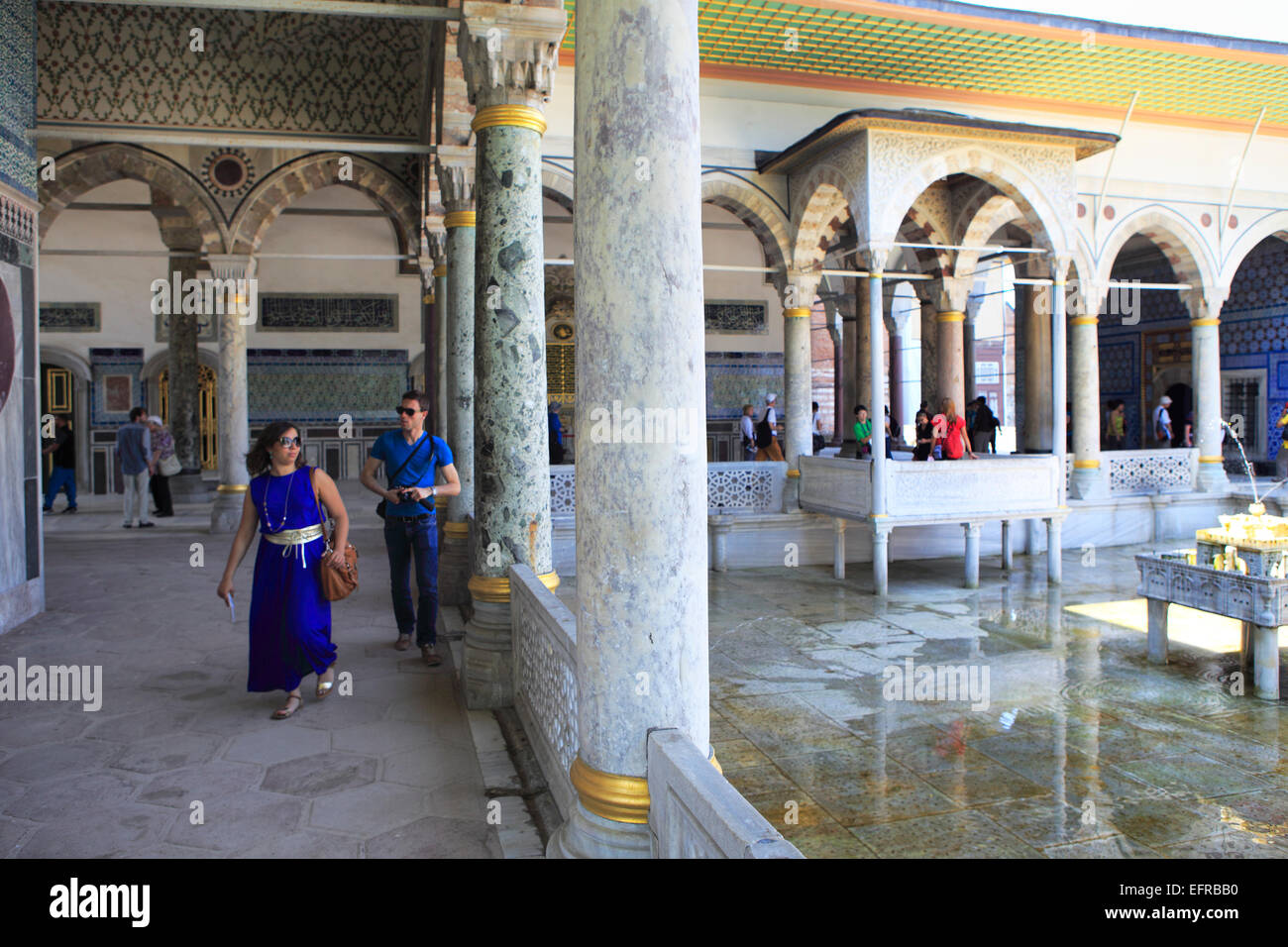 Topkapi Palace, Ottoman sultans palace, Istanbul, Turkey Stock Photo ...