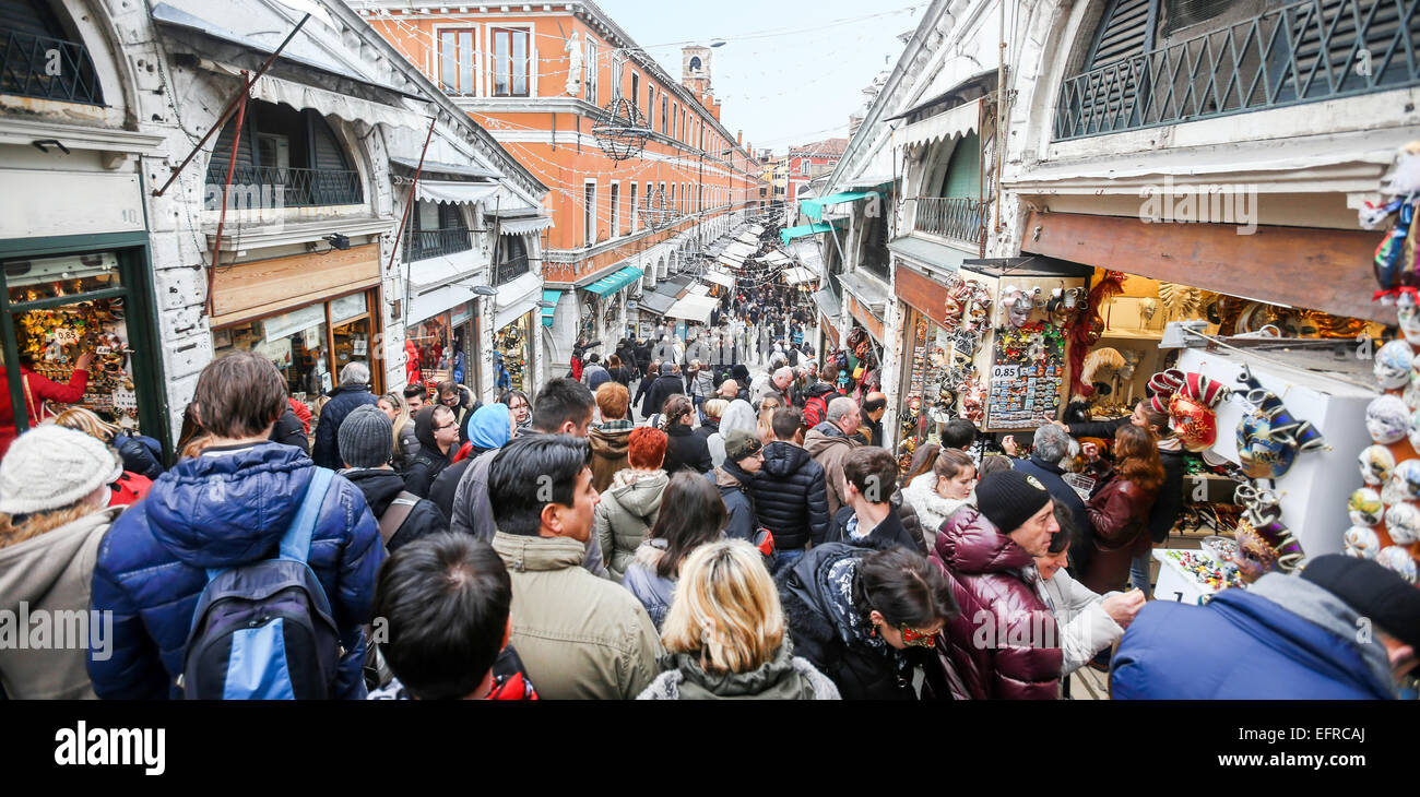 Rialto bridge shops hi-res stock photography and images - Alamy