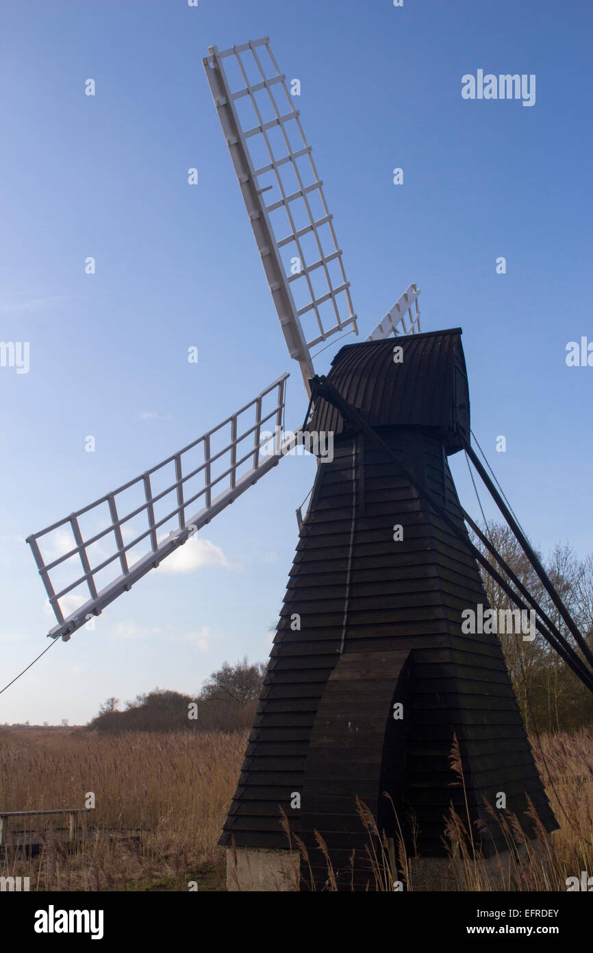 Fenland trail hi-res stock photography and images - Alamy