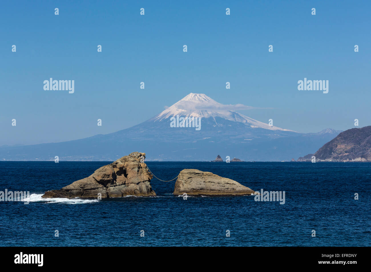 Kumomi coast and mount fuji hi-res stock photography and images - Alamy