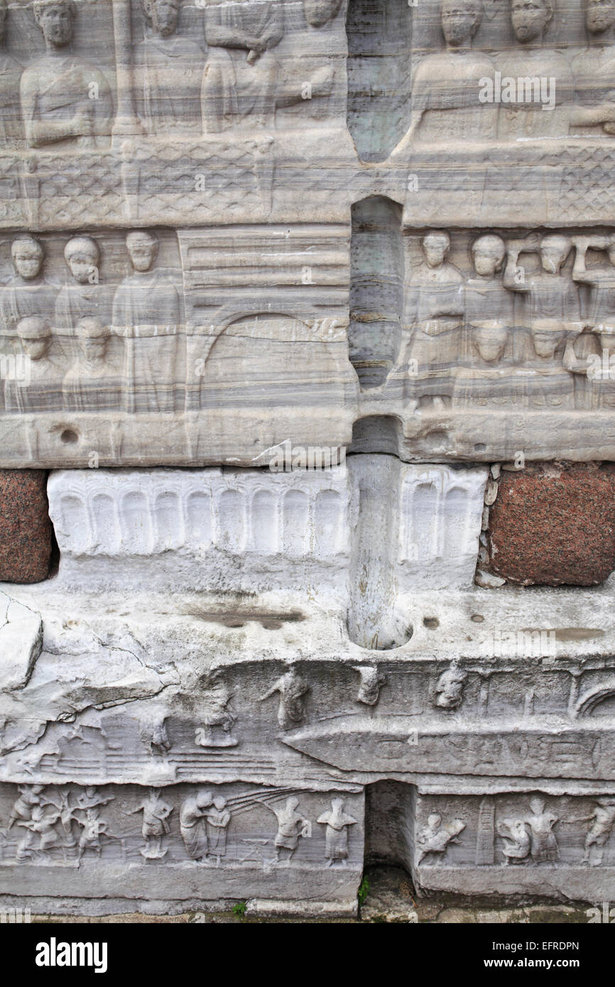 Hippodrome, column of Theodosius (390), Istanbul, Turkey Stock Photo ...
