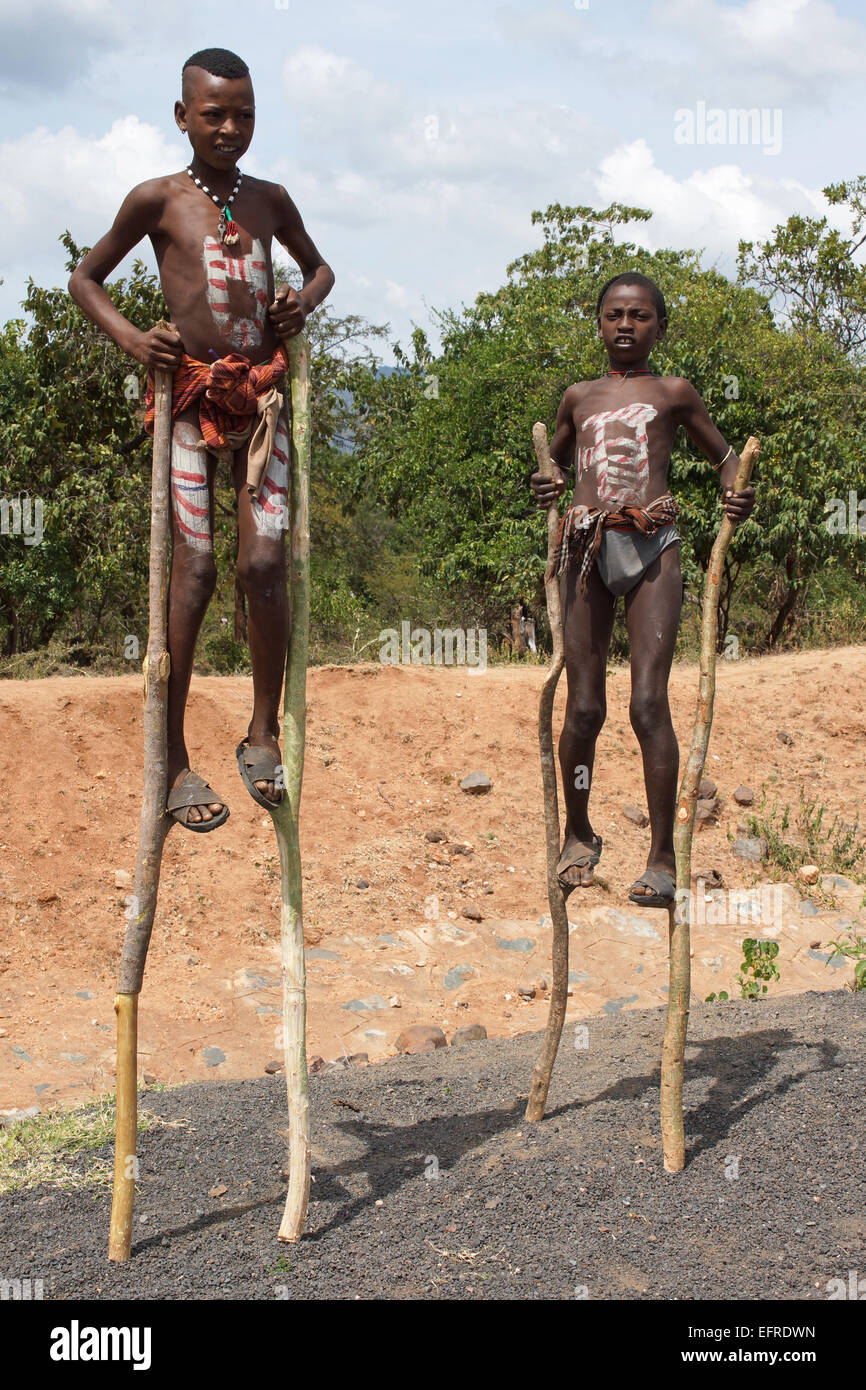 KEY AFER, ETHIOPIA - NOVEMBER 20, 2014: Benna children walking on ...