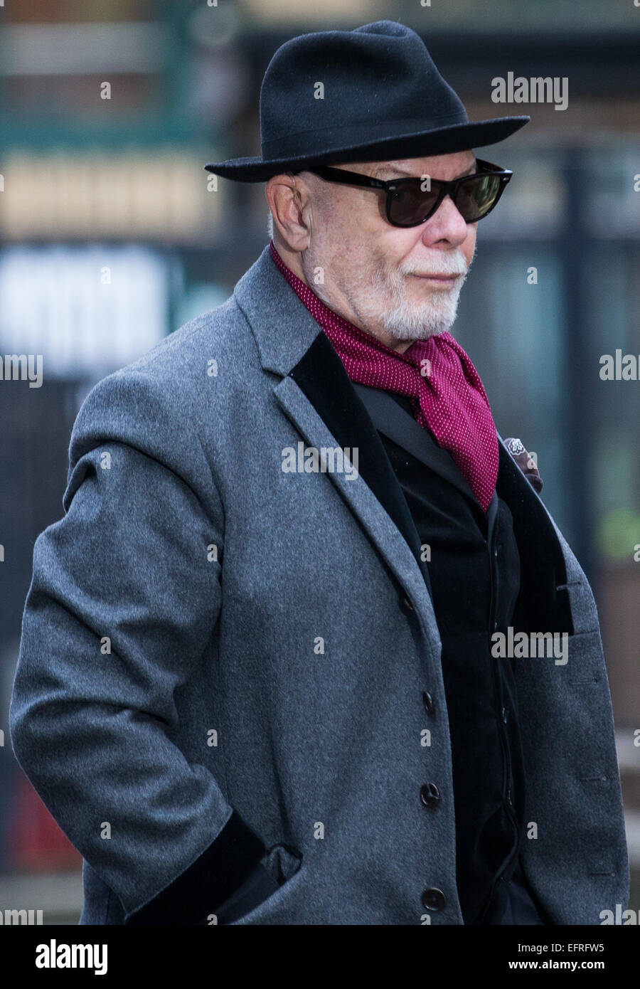 Whose real name paul gadd hi-res stock photography and images - Alamy