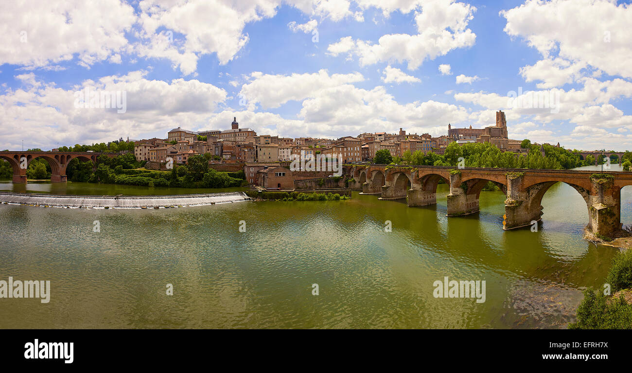 Old Bridges over Tarn River, Albi, France Stock Photo - Alamy