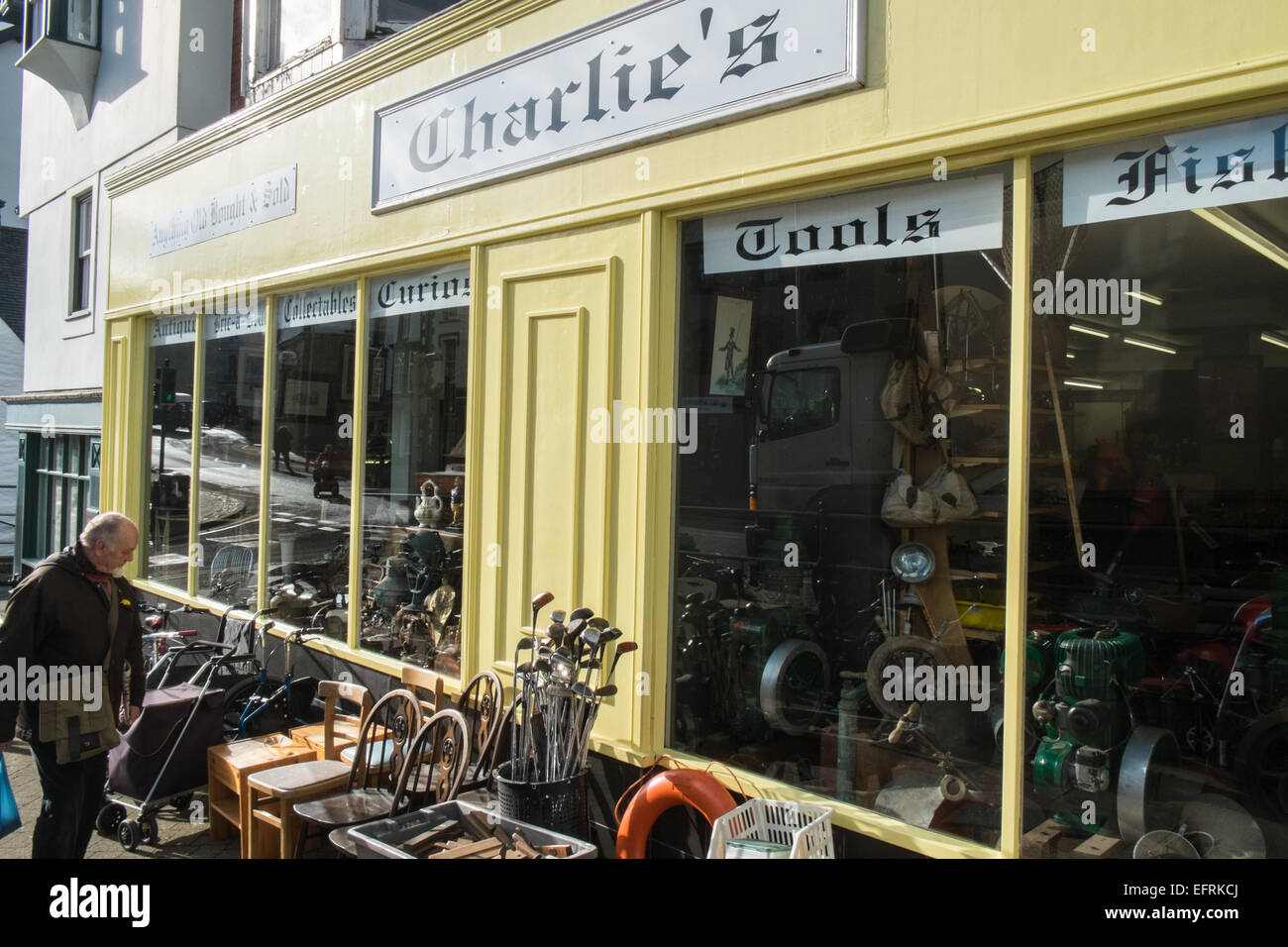 Machynlleth Market Town On Market Day Held On Wednesdays High ...