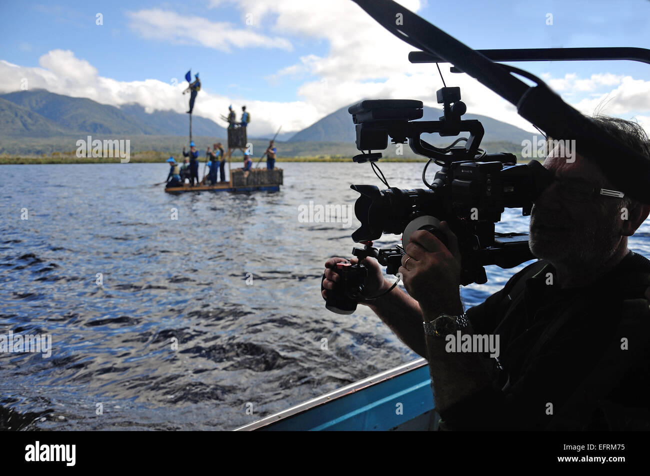 Filming people hi-res stock photography and images - Alamy