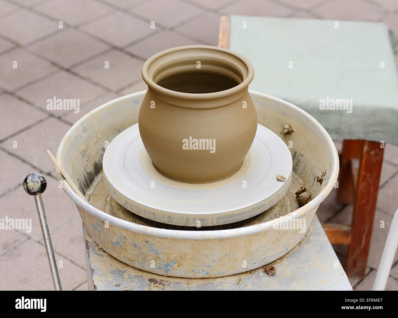 Potter and clay hi-res stock photography and images - Alamy