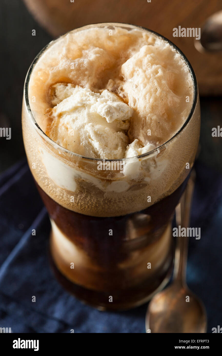Frozen Dark Stout Beer Float with Ice Cream Stock Photo - Alamy
