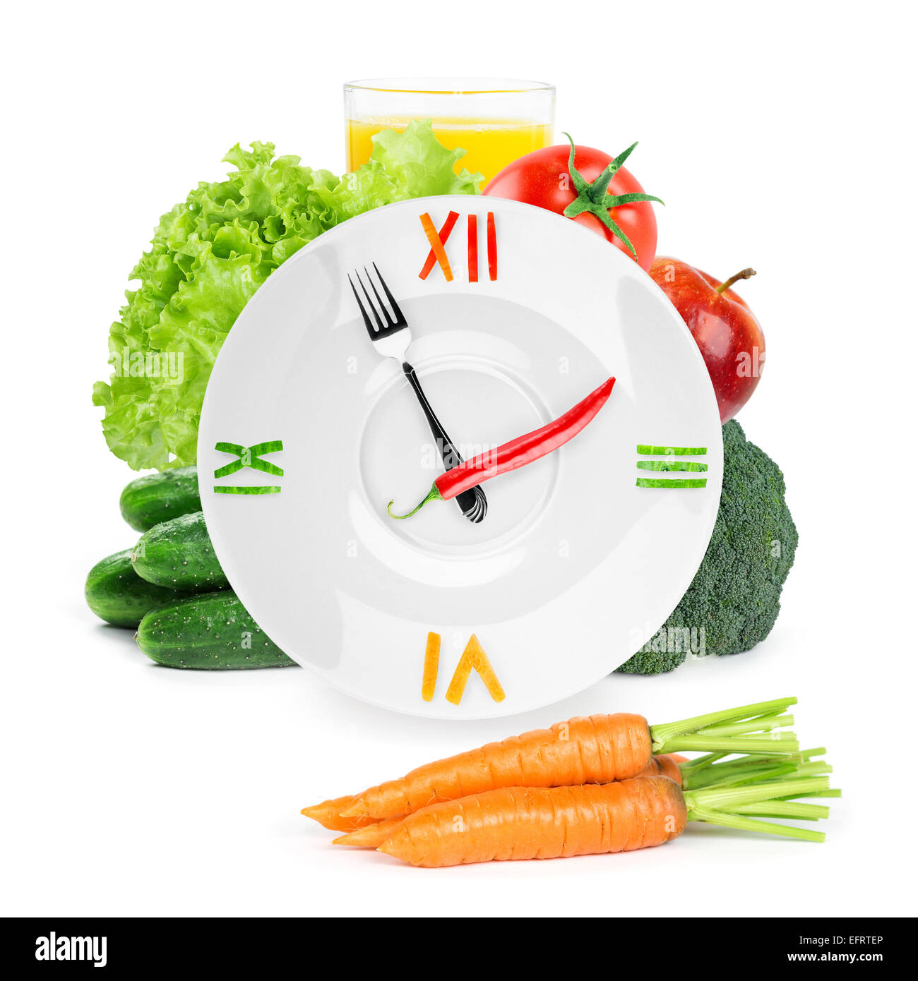 Clock with healthy diet food. Diet concept Stock Photo - Alamy