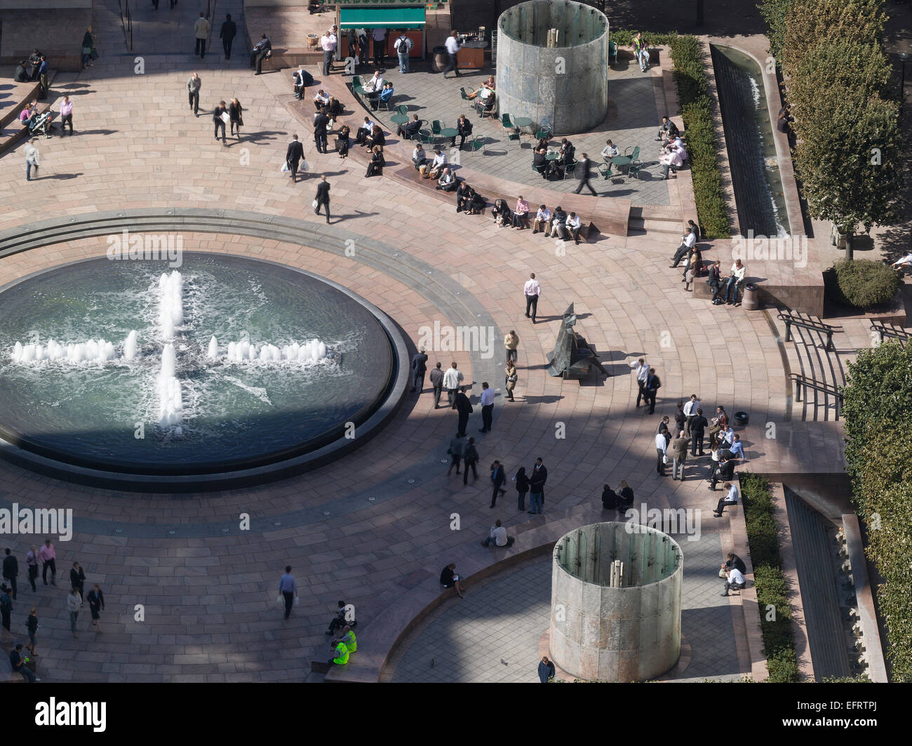 Public Square Canary Wharf, London, UK. Architect: Olin Partnership ...