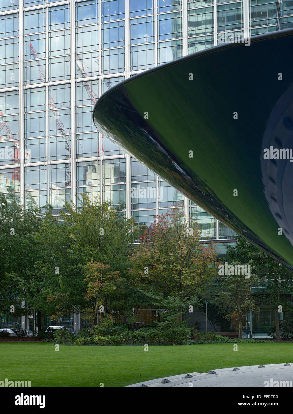 Public Square Canary Wharf, London, UK. Architect: Olin Partnership ...