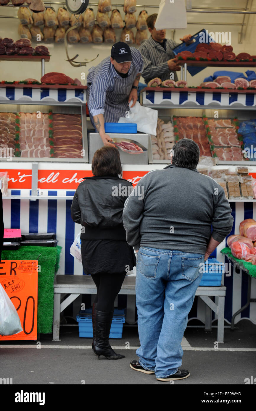 Meat market stall hi-res stock photography and images - Alamy