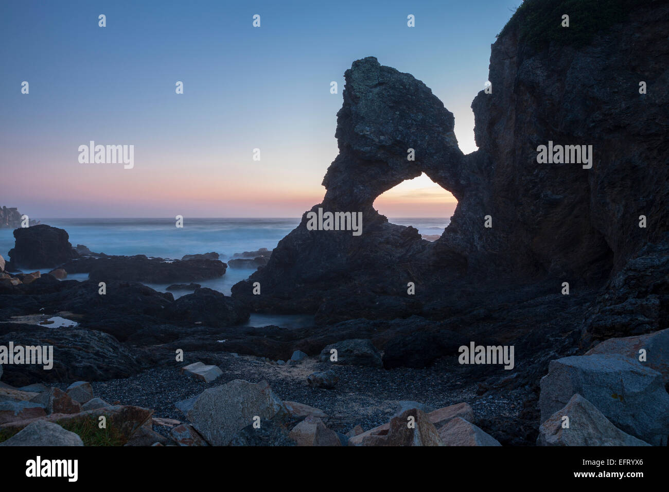 Australia Rock at sunrise Stock Photo - Alamy