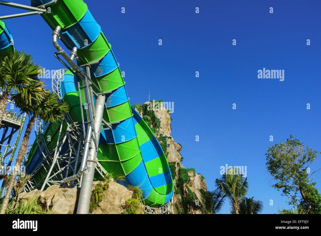 Extreme water slides hi-res stock photography and images - Alamy
