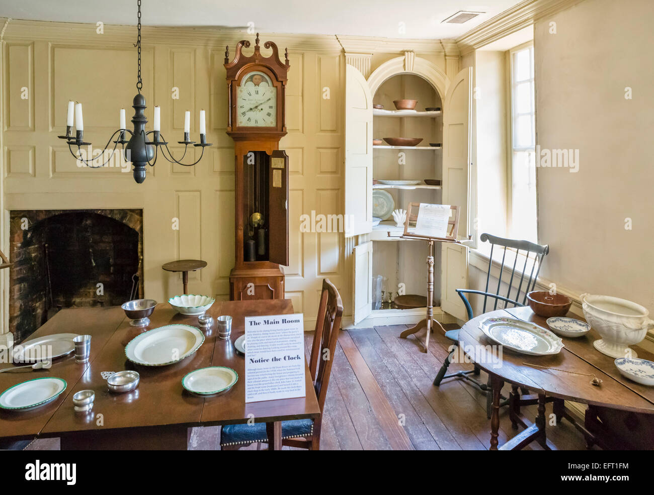 Old stone house hi-res stock photography and images - Alamy