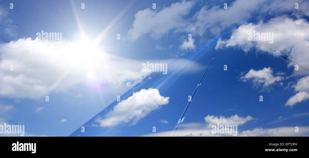 Solar panel sun ray hi-res stock photography and images - Alamy