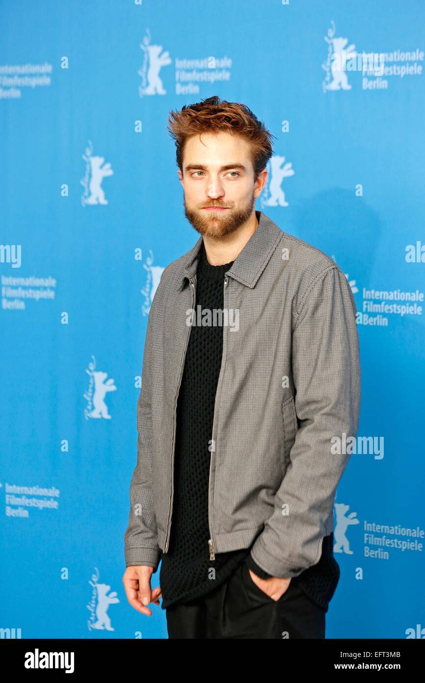 Berlin, Ca, Germany. 9th Feb, 2015. Robert Pattinson .Life photo call ...