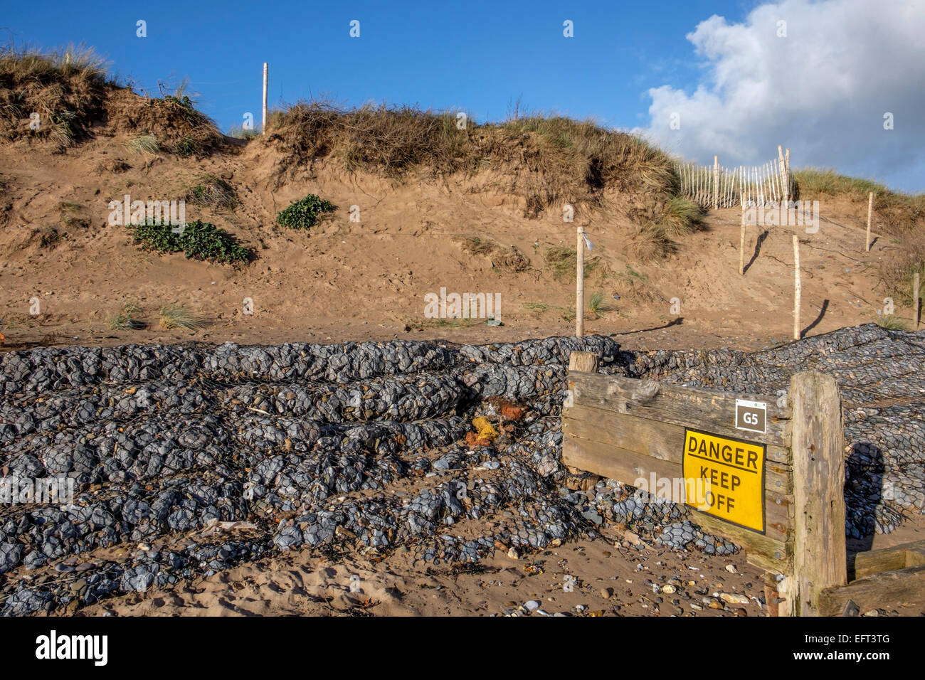 Gabion coast hi-res stock photography and images - Alamy