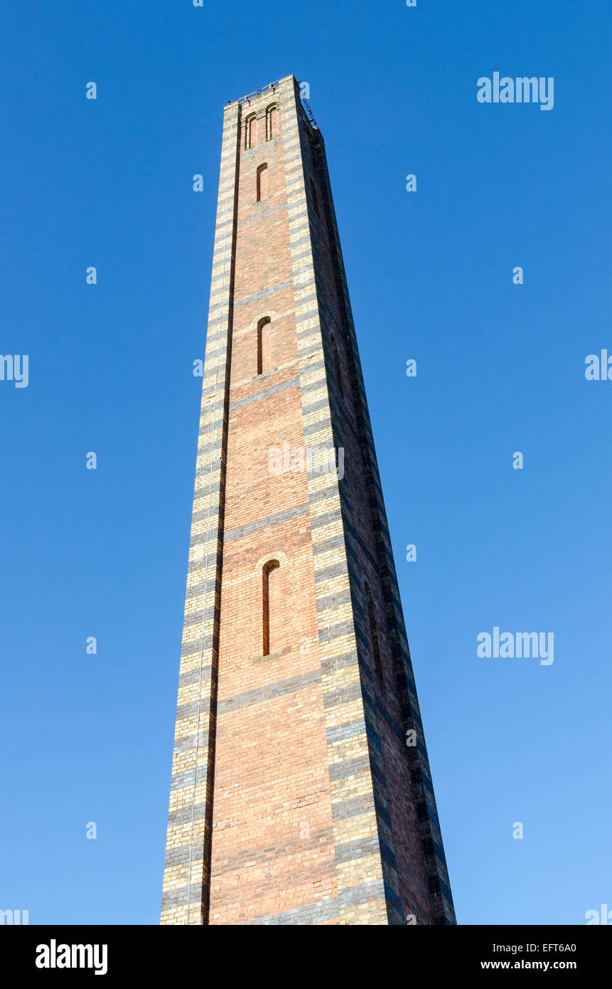 Tall brick chimney hi-res stock photography and images - Alamy