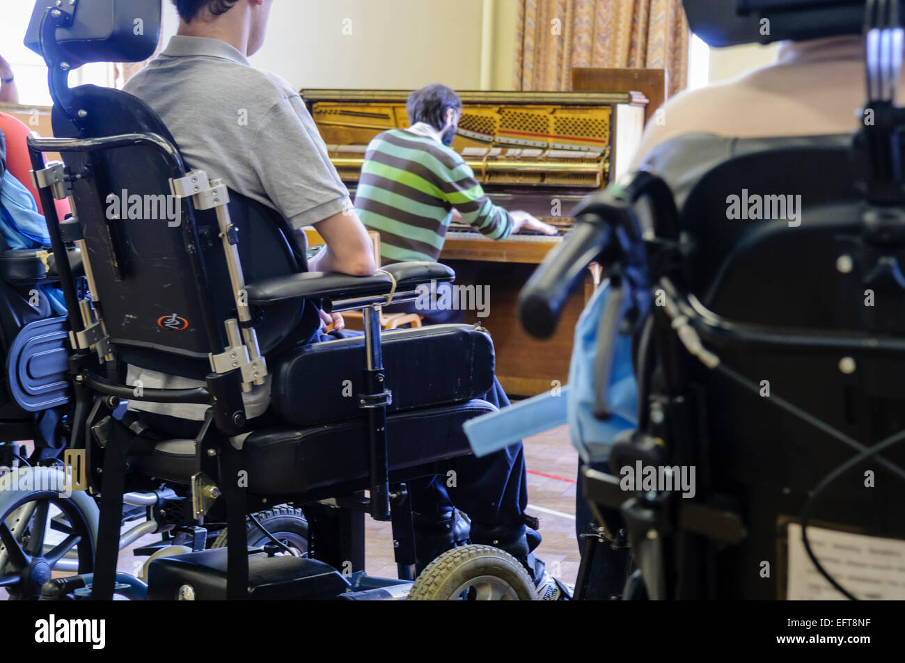 Music therapy hospital hi-res stock photography and images - Alamy