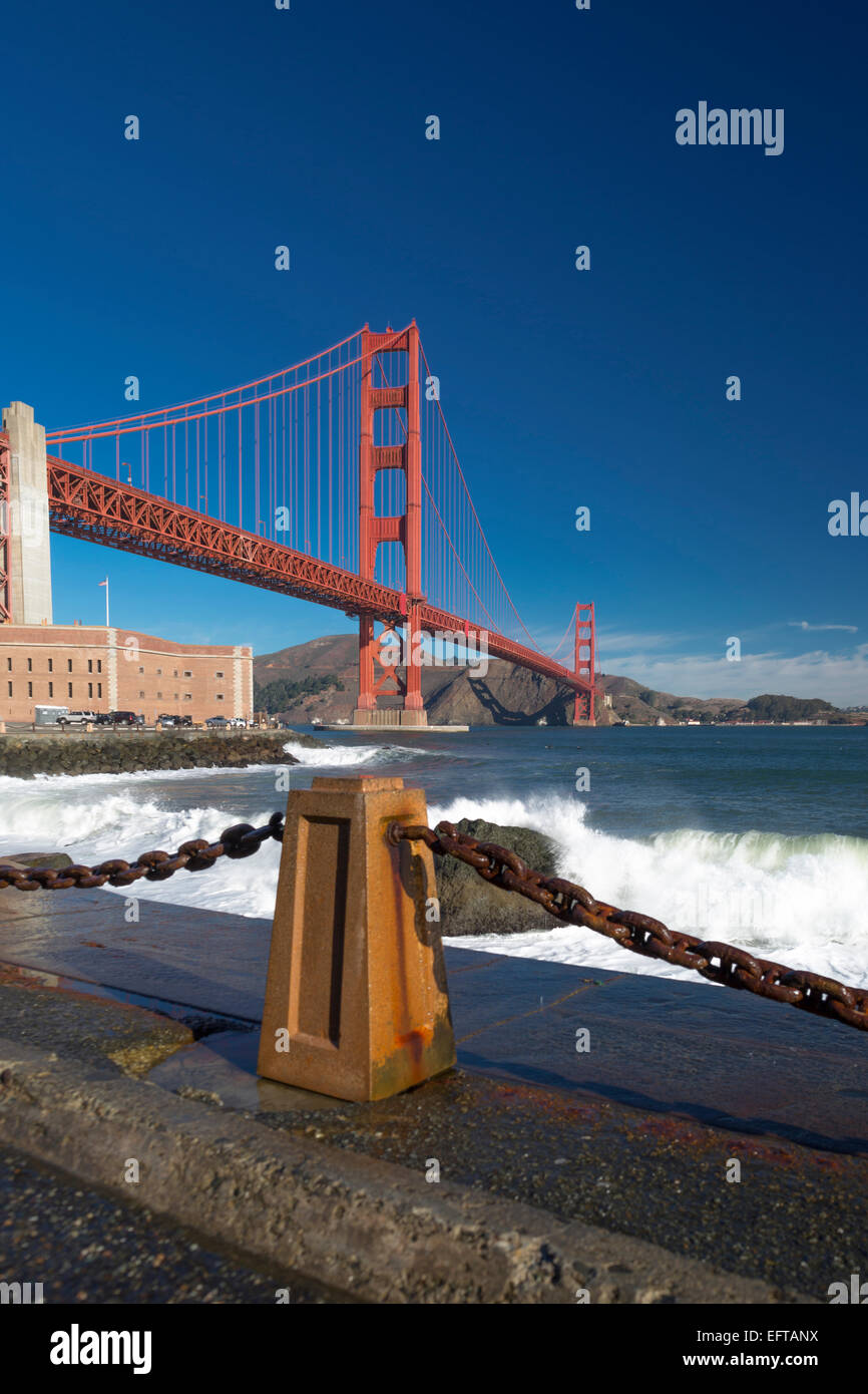 SURF SEAWALL FORT POINT GOLDEN GATE BRIDGE (©JOSEPH STRAUSS 1937) SAN ...