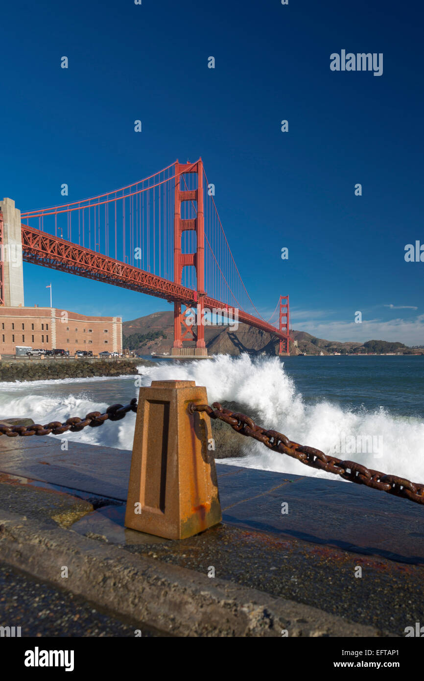 SURF SEAWALL FORT POINT GOLDEN GATE BRIDGE (©JOSEPH STRAUSS 1937) SAN ...